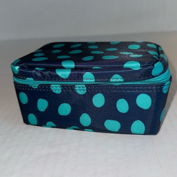 thirty-one | Bags | Thirtyone Blue And Teal Baubles And Bracelets ...